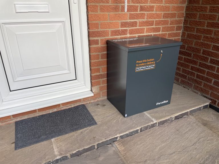 Order your iParcelBox extra-large parcel delivery box today